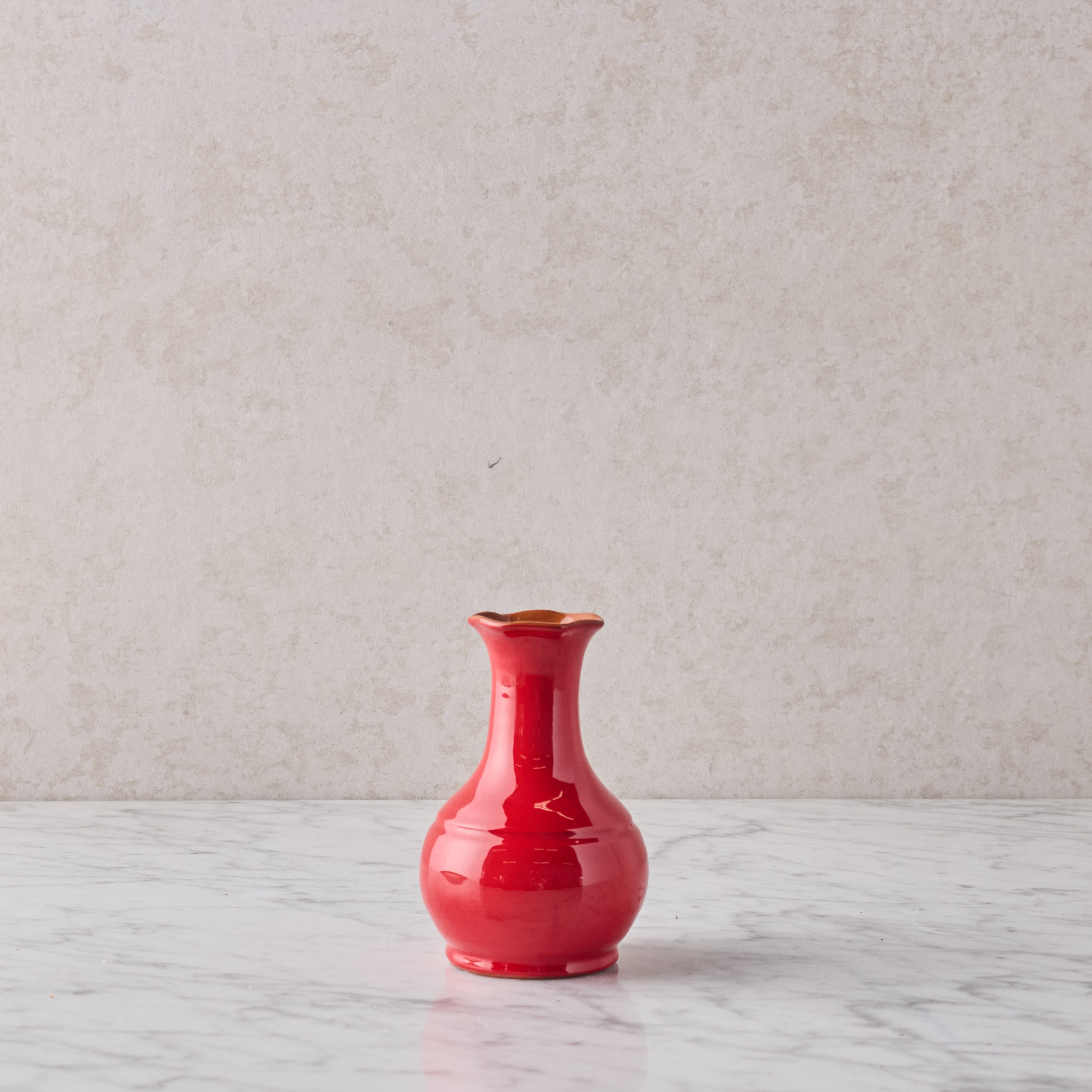 Glazed Terracotta Vase, Red – Reed Smythe & Company